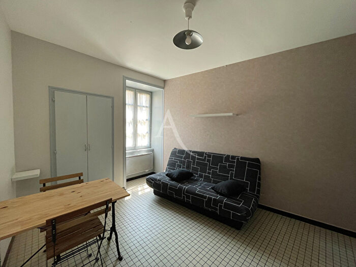 Fontenay-le-Comte, Centre-ville, Les Loges, La Pommeraie, La Sablière - Appartement 1 pièce à louer