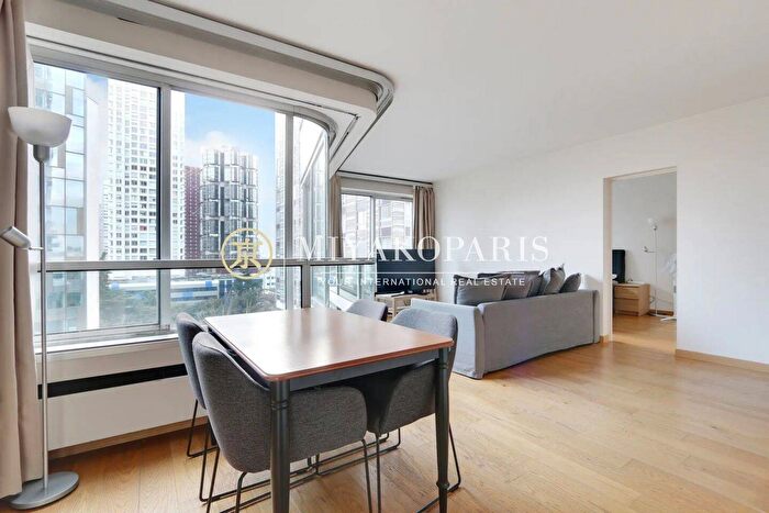 Appartement à louer - Emeriau-Zola, Paris ème - 2 pièces - 1 chambre