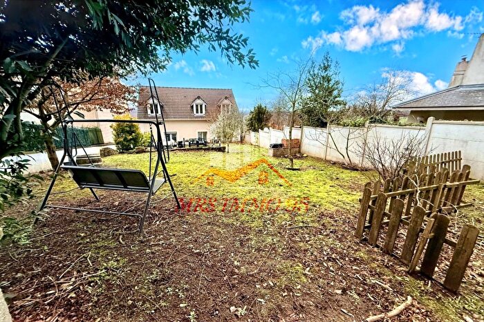 Maison à vendre - Chaumontel - 5 pièces - 4 chambres