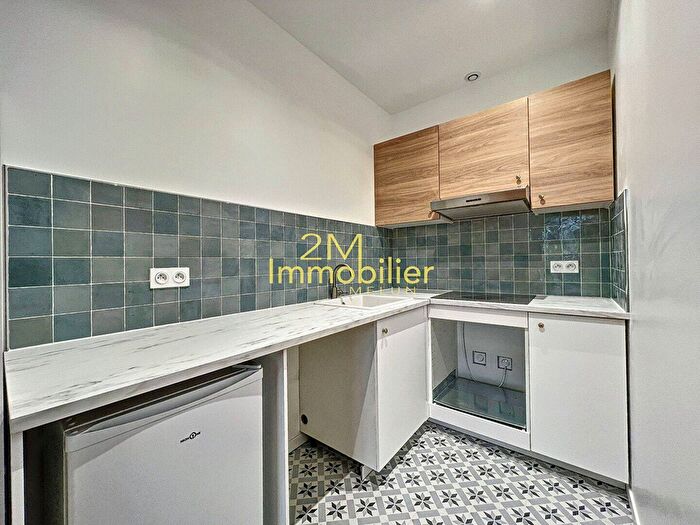 Appartement à louer - Rive de Seine Sud Est, Melun - 2 pièces - 1 chambre