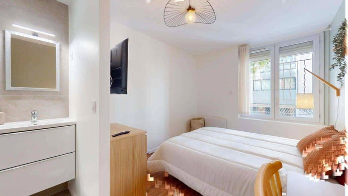 Cinq Avenues, Marseille 4ème arrondissement - Appartement 1 pièce à louer