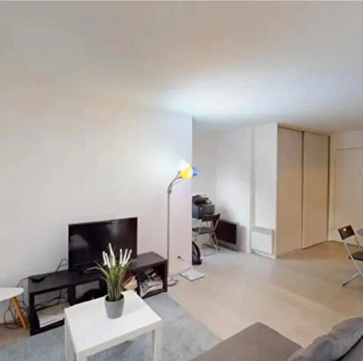 Appartement 1 pièce à Noisy-le-Grand, Est, à louer