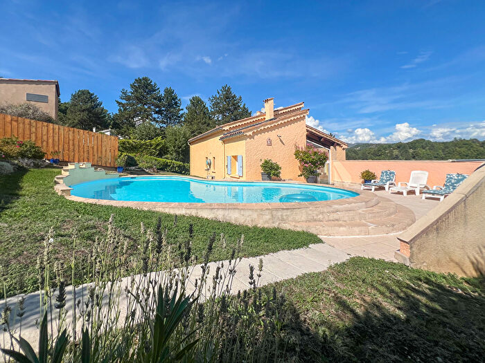 Maison à vendre - Aiglun - 6 pièces - 5 chambres