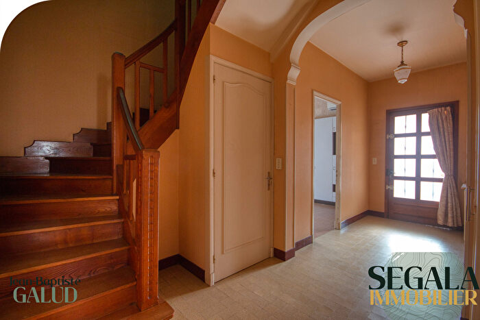 Maison à vendre - Carmaux - 6 pièces - 3 chambres