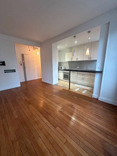 Appartement à louer - Le Centre, Meudon - 3 pièces - 2 chambres