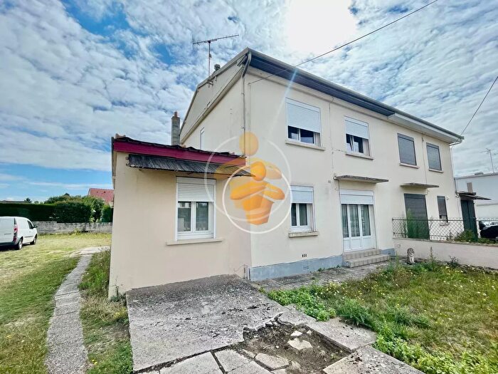 Maison à vendre - Vouël, Vouël - 6 pièces - 4 chambres