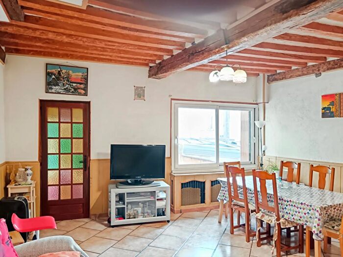 Maison à vendre - Crouttes-sur-Marne - 5 pièces - 3 chambres