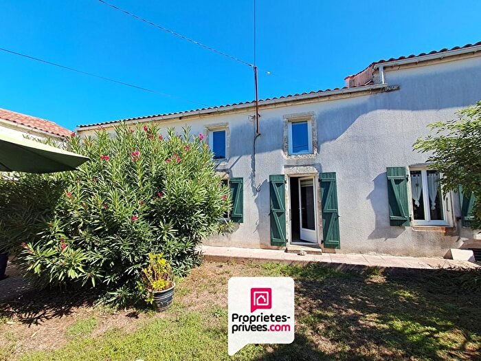 Maison 5 pièces à vendre à Pouillé
