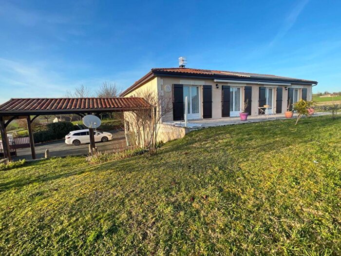 Maison à vendre - Comberanche-et-Épeluche - 4 pièces - 3 chambres