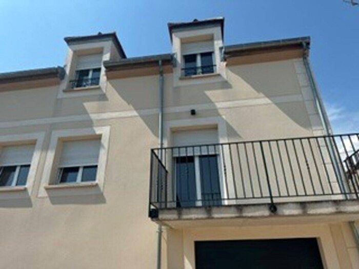 Rieux - Maison 6 pièces à louer