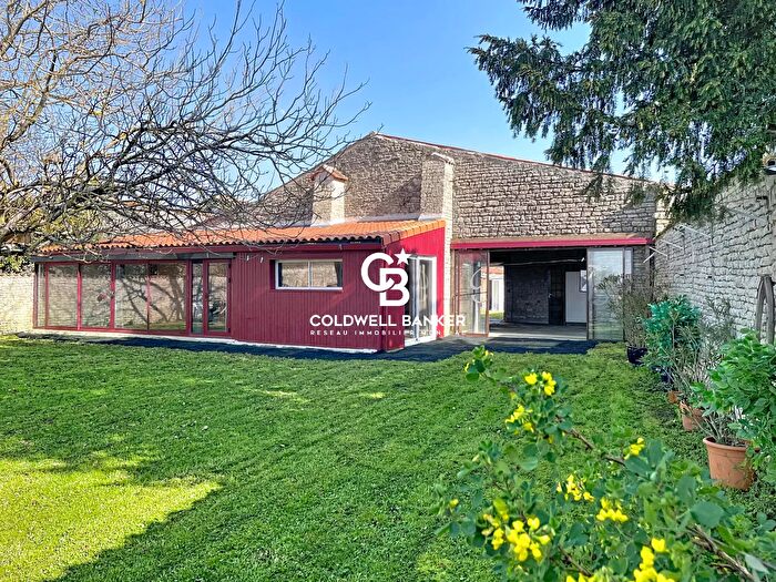 Maison à vendre - Benon - 5 pièces - 3 chambres