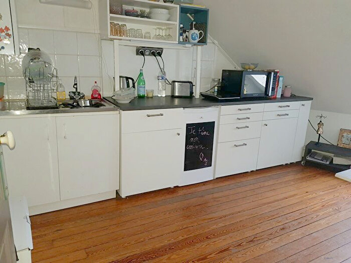 Appartement à louer - Fontainebleau, Provenceaux, Carmel - 1 pièce