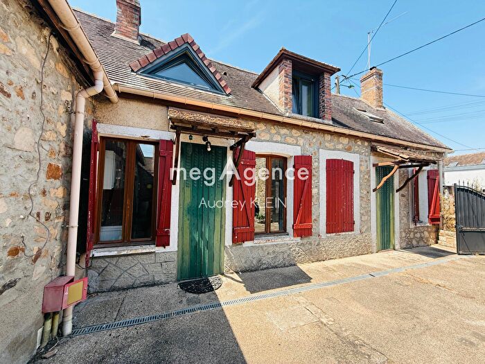 Villeblevin - Maison 6 pièces à vendre