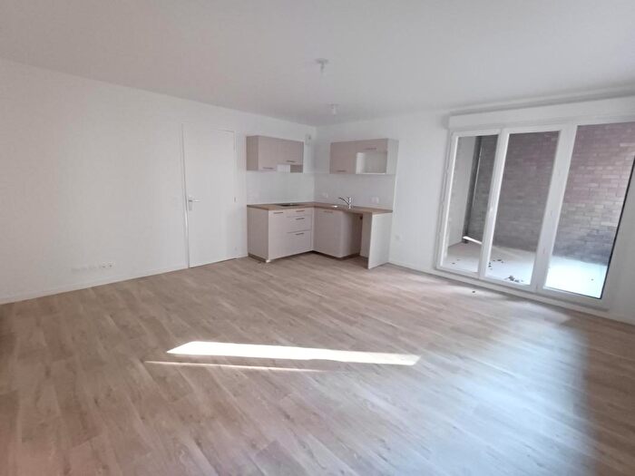 Appartement à louer - Bobigny, Centre-ville - 3 pièces - 2 chambres