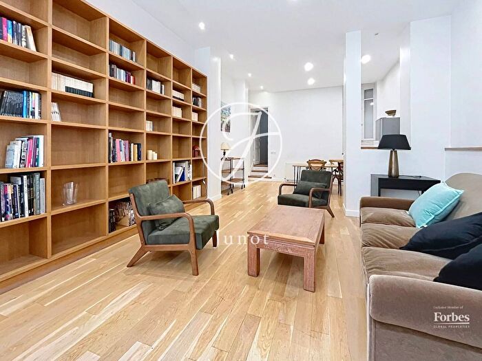 Grandes Carrières-Clichy, Paris 18ème arrondissement - Appartement 2 pièces à louer
