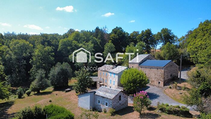 Maison 7 pièces à vendre à Brassac