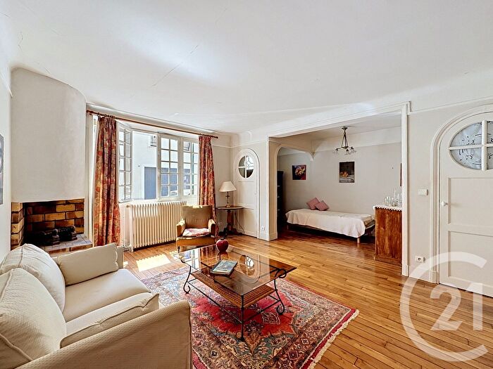 Appartement 3 pièces à vendre à Fontainebleau, France, Joffre