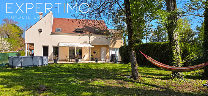 Maison 6 pièces à Méréville, à vendre