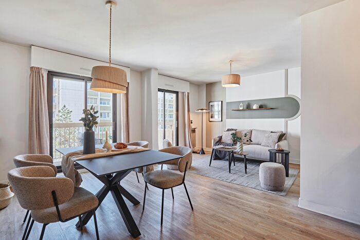 Appartement 3 pièces à Paris 16ème, Porte de Saint-Cloud, Auteuil-Sud, à louer