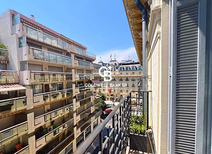 Appartement à vendre - Nice, Centre-ville - 3 pièces - 2 chambres