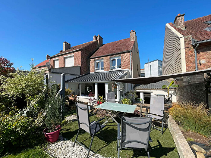 Maison à vendre - Cambrai, Esnes, Guise - 6 pièces - 3 chambres