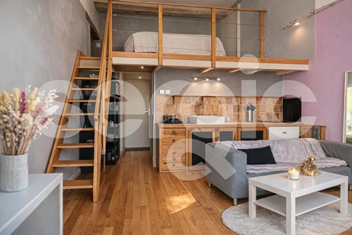 Appartement 1 pièce à louer à Nantes, Saint-Clément, Jardin des plantes, Caserne Lamoricière