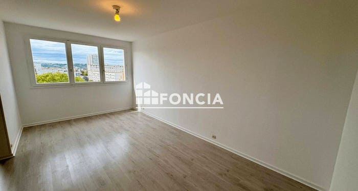 Vanduvre-lès-Nancy : Appartement 2 pièces à louer