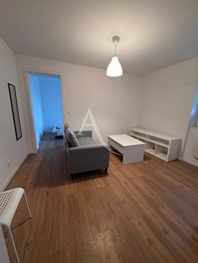 Centre, Soissons : Appartement 2 pièces à louer
