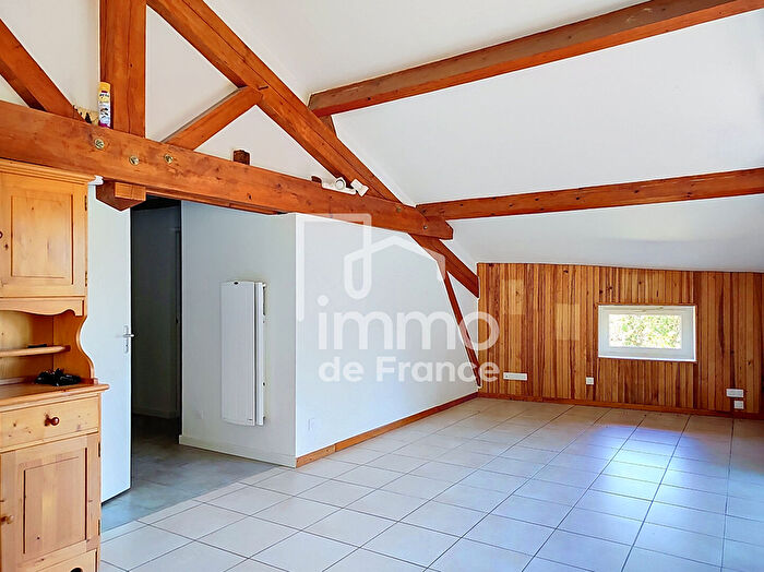 Appartement 4 pièces à louer - Serrières-sur-Ain
