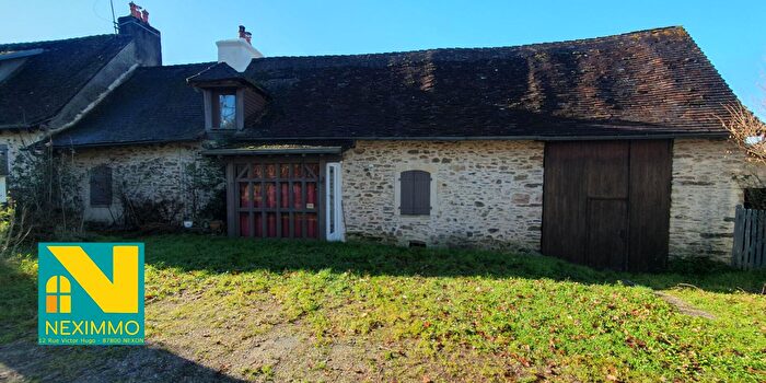 Maison à vendre - Jumilhac-le-Grand - 5 pièces - 3 chambres