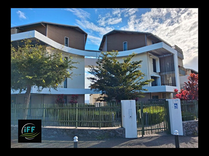 Saint-Pierre, Terre Sainte, Université : Appartement 4 pièces à louer