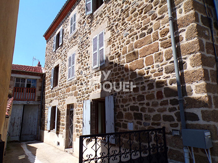 Maison à vendre - Langeac - 5 pièces - 4 chambres