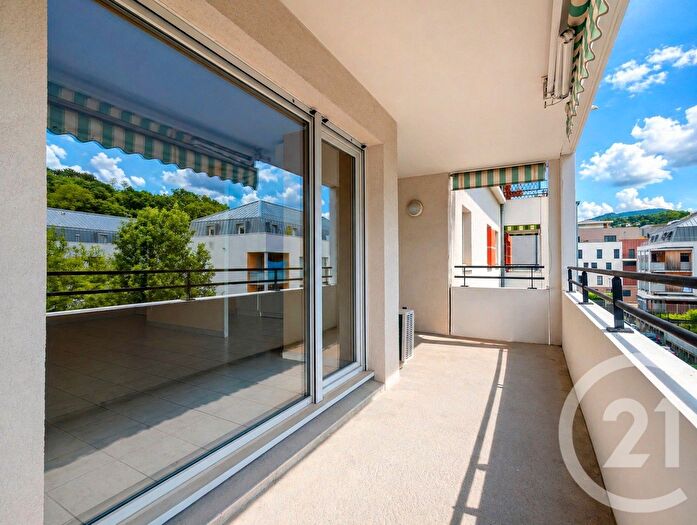 Appartement 4 pièces à vendre - Chambéry, Centre-ville