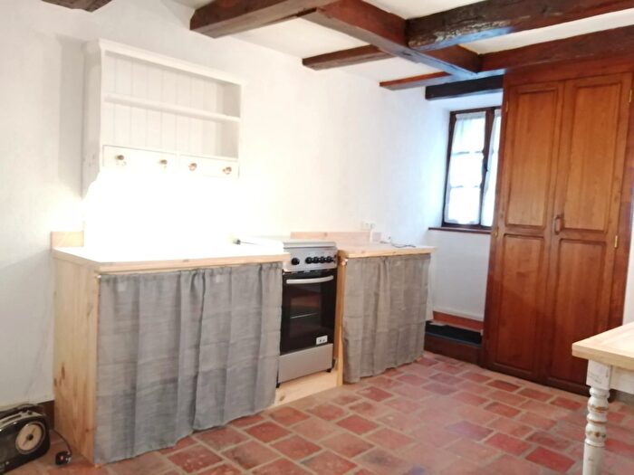 Maison à vendre - Chabanais - 3 pièces - 2 chambres