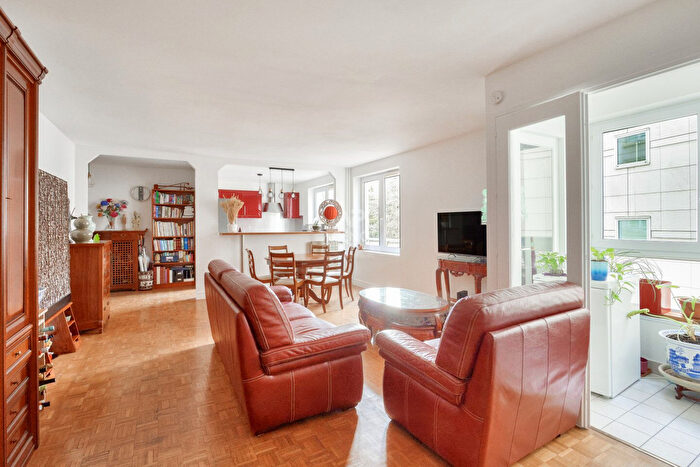 Appartement 5 pièces à vendre - Sèvres, Centre-ville, Cristallerie, Manufacture, Danton
