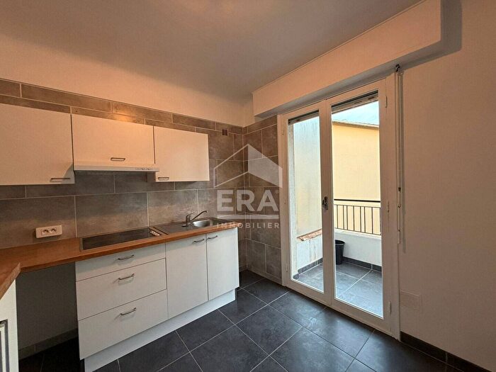 Appartement à louer - Fleurs-Gambetta, Nice - 1 pièce