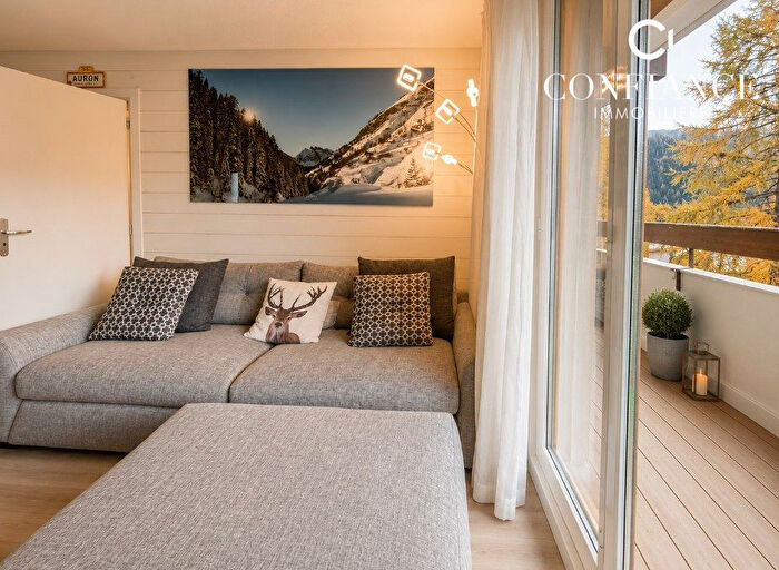 Appartement 4 pièces à Saint-Étienne-de-Tinée, à vendre