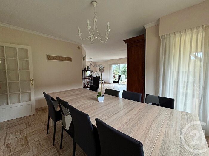 Maison à vendre - Recques-sur-Course - 9 pièces - 5 chambres