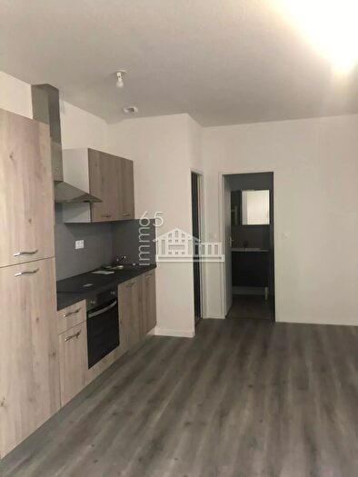 Appartement à louer - Tarbes, Centre-ville - 2 pièces - 1 chambre
