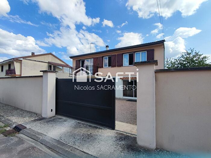 Brienon-sur-Armançon - Maison 6 pièces à vendre