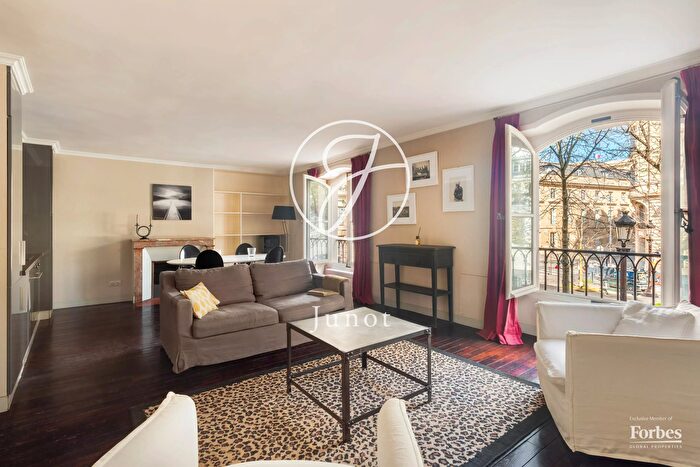 Appartement 2 pièces à Paris 7ème, Invalides, à vendre