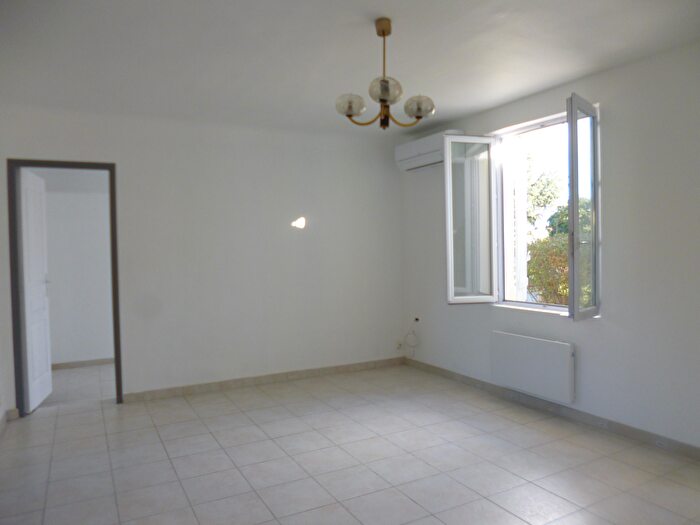 Maison à louer - Juvignac - 3 pièces - 2 chambres