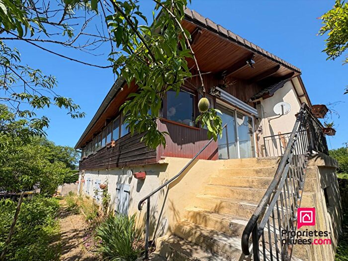 Montbard : Maison 9 pièces à vendre