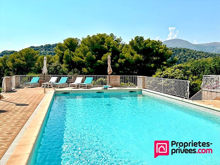 Maison 12 pièces à vendre à Saint-Paul-de-Vence