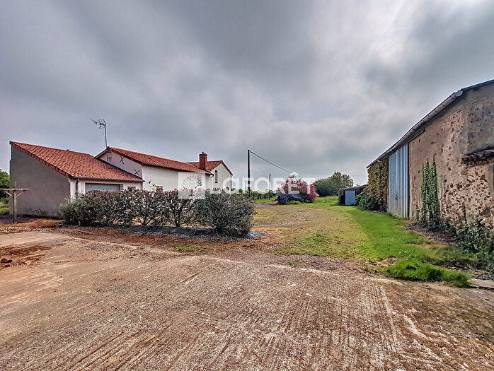 Maison à vendre - Melay - 6 pièces - 4 chambres