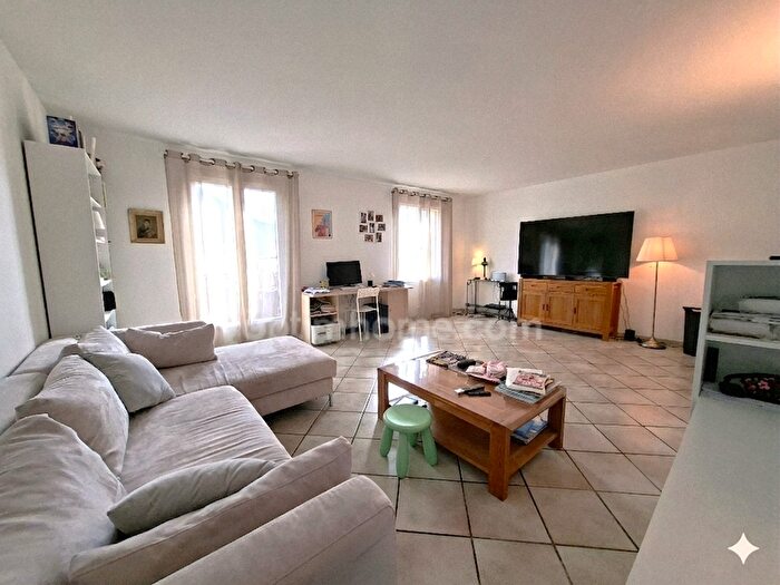 Appartement à vendre - Digne-les-Bains, Centre-ville, Bourg - 5 pièces - 4 chambres