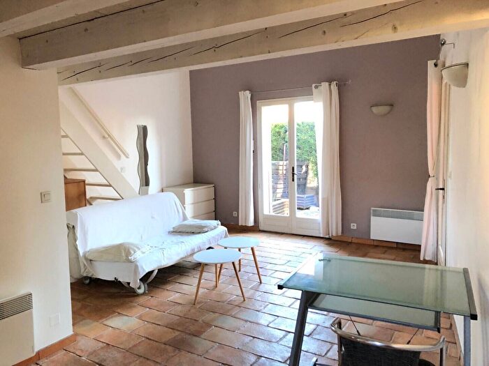 Appartement à louer - Puyricard, Couteron, Aix-en-Provence - 2 pièces - 1 chambre