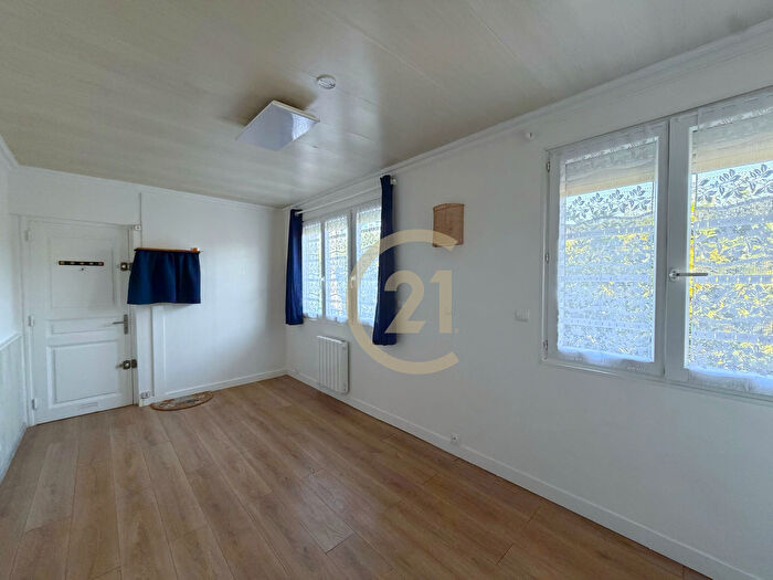 Viry-Châtillon : Appartement 1 pièce à vendre