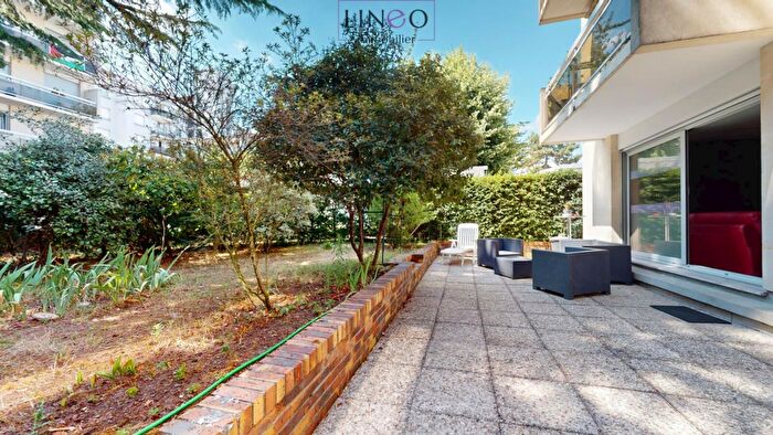 Appartement à vendre - Choisy-le-Roi, Centre-ville, Parc Prairie, Hautes Bornes - 3 pièces - 2 chambres