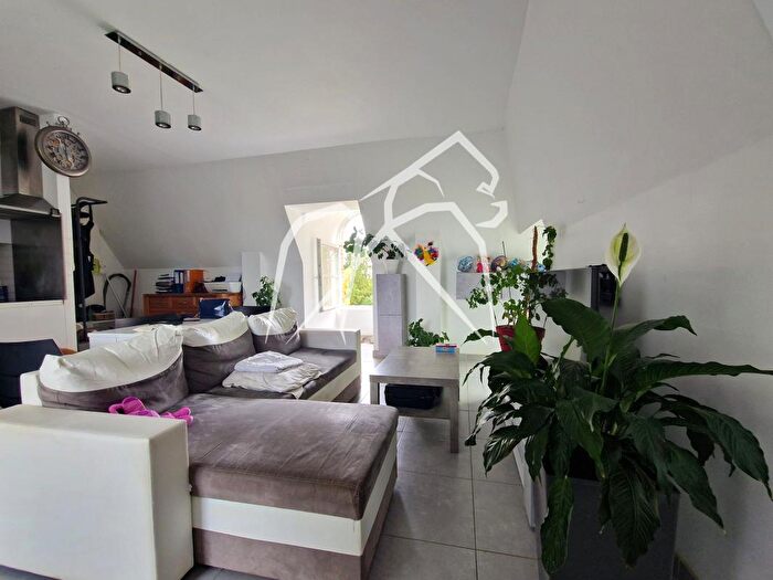 Appartement 3 pièces à Bois-lévêque, à vendre